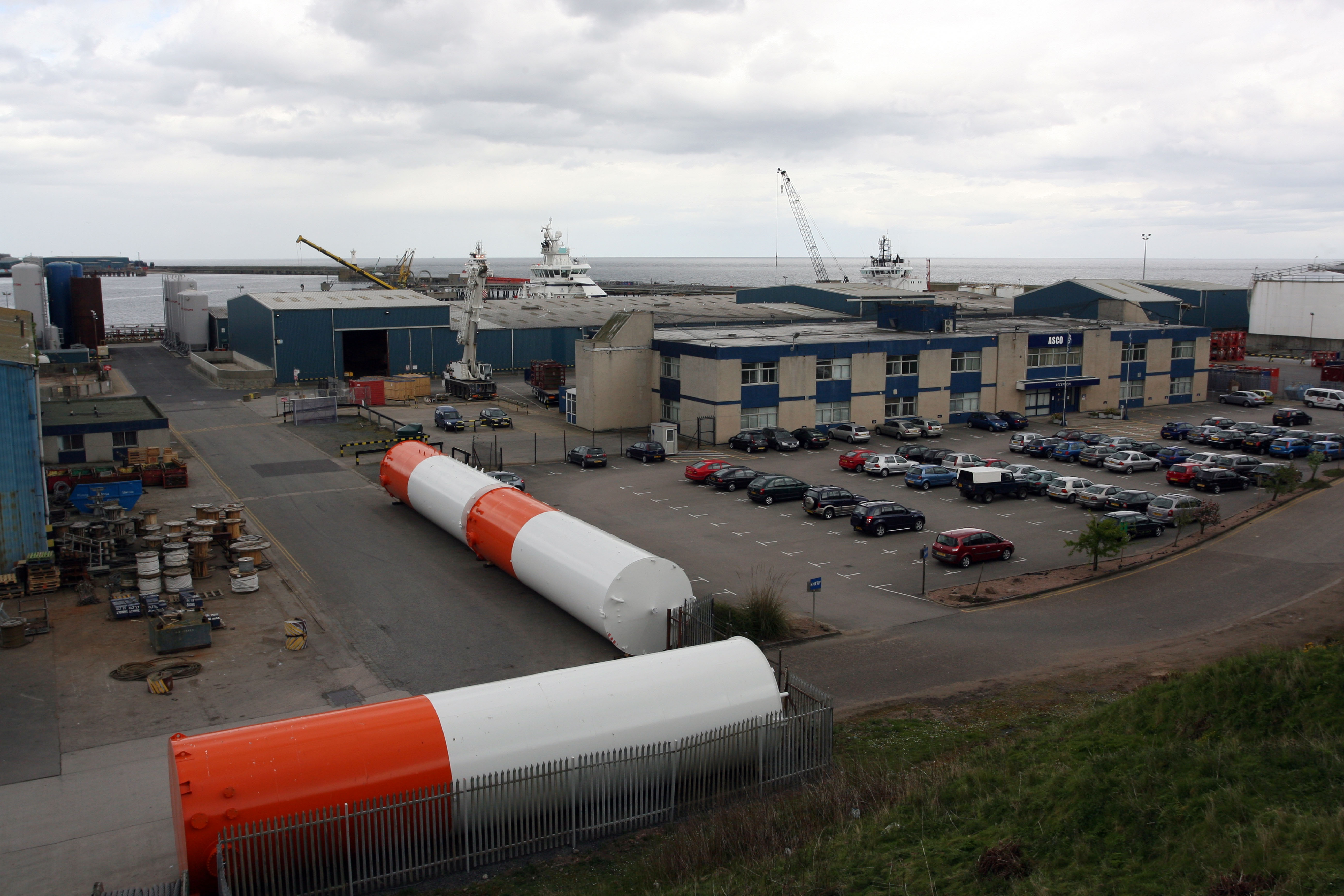 Man in hospital after Peterhead silo 'explosion | News - Northsound 1