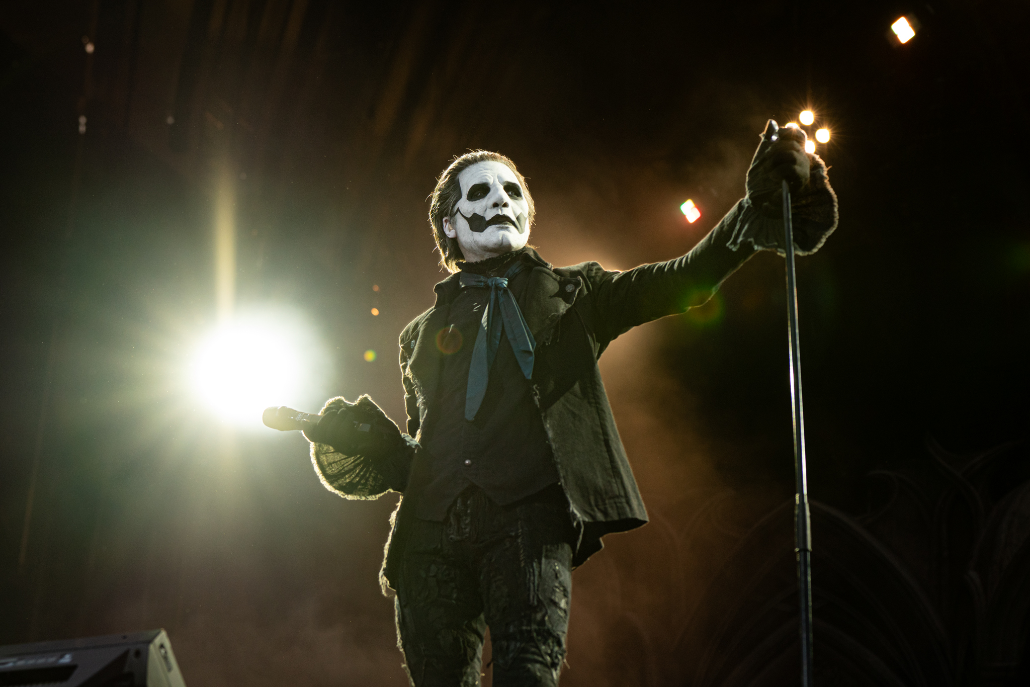 _A7R2765.jpg?quality=80&format=jpg&crop=119,0,1270,2048&resize=crop