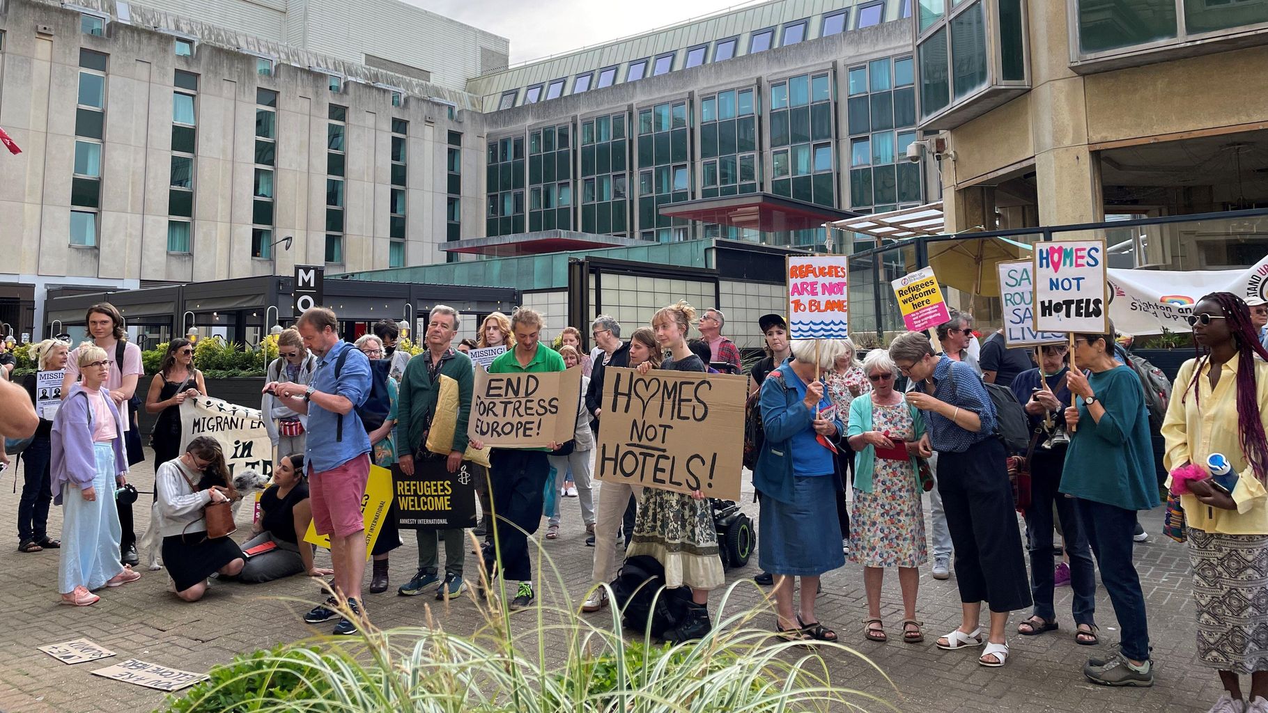 Anger at plans to re-open Hove asylum hotel where children went missing ...