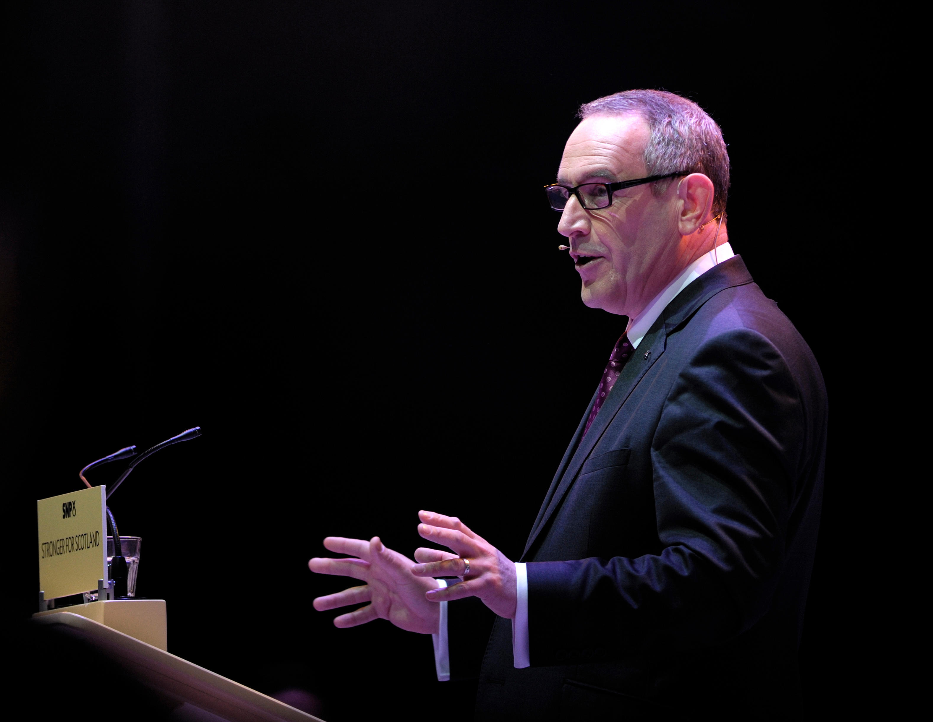 Dundee East MP Stewart Hosie to stand down at next general election ...