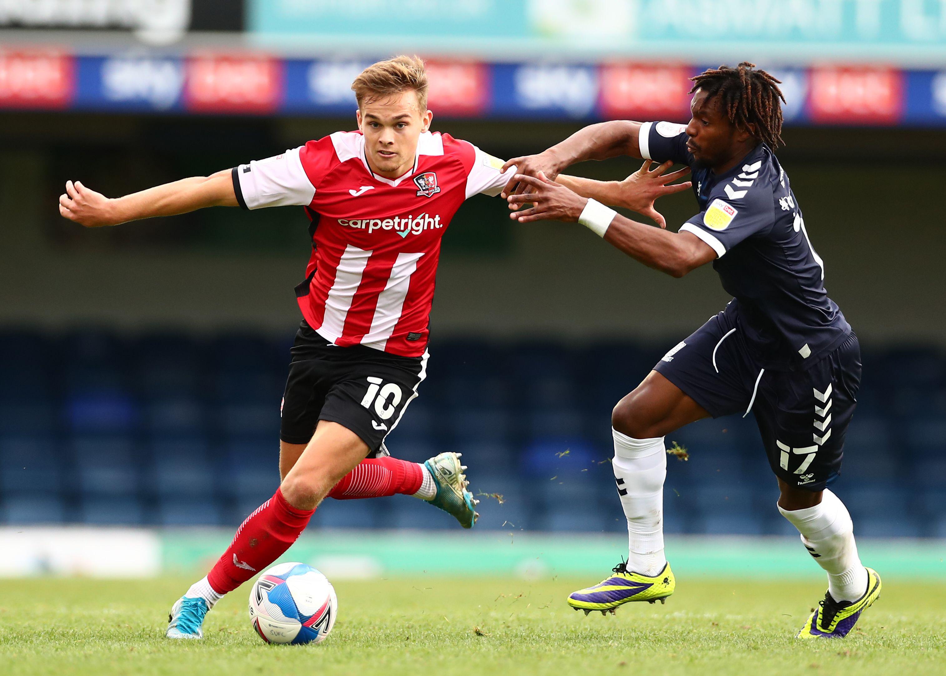 Peterborough United sign Archie Collins