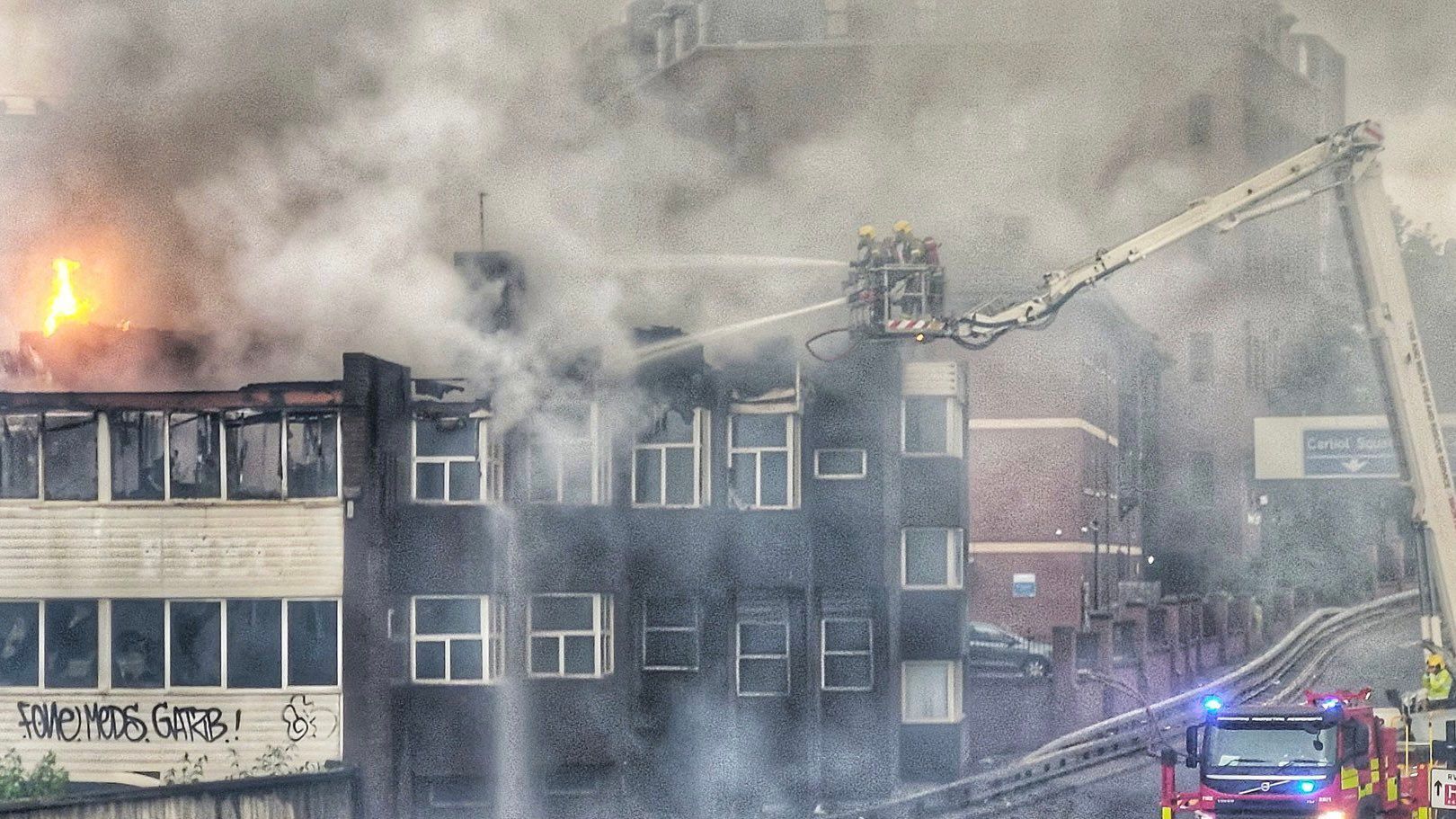5 under arrest after Newcastle city centre fire