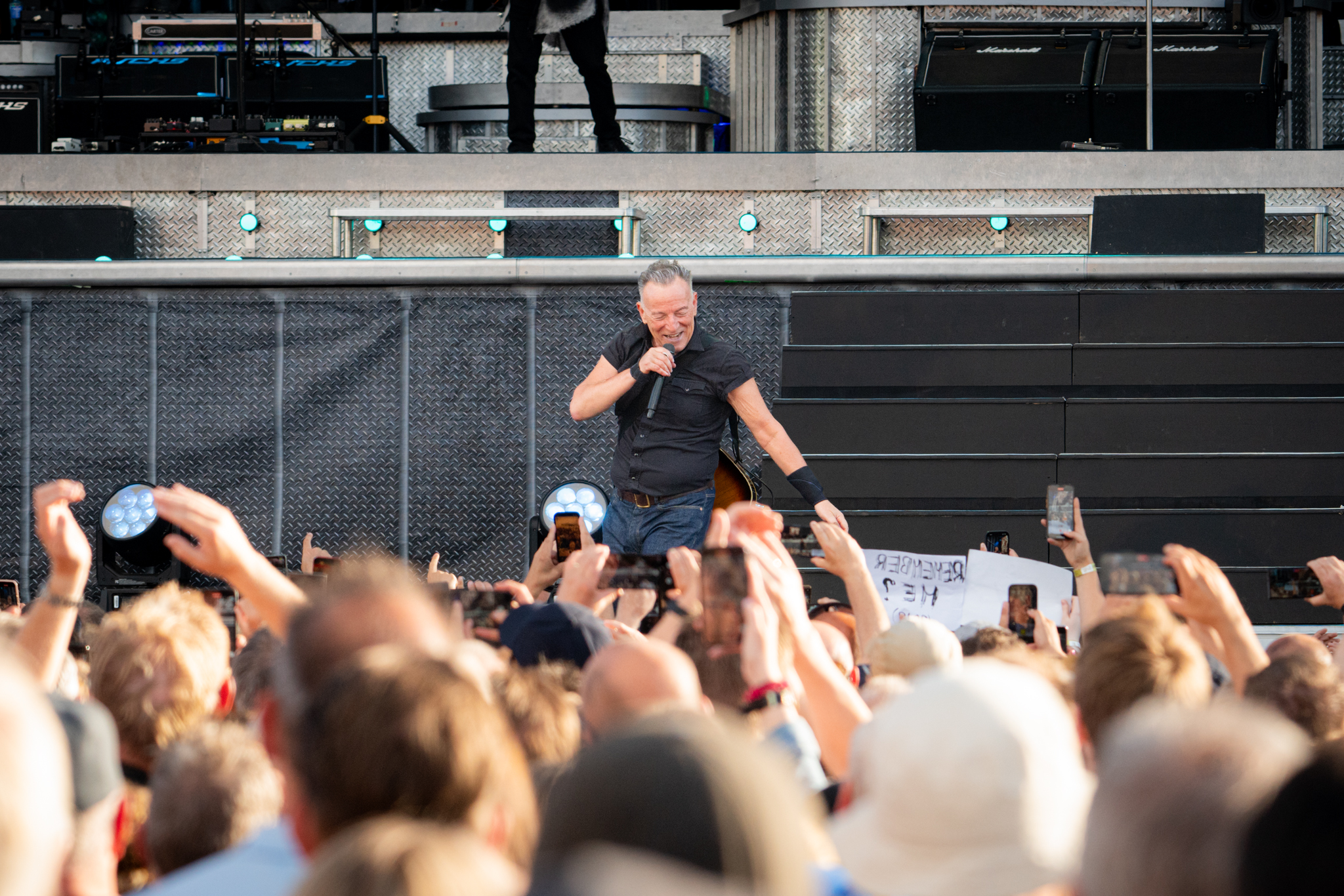 _A7R5035.jpg?quality=80&format=jpg&crop=286,307,1094,1746&resize=crop