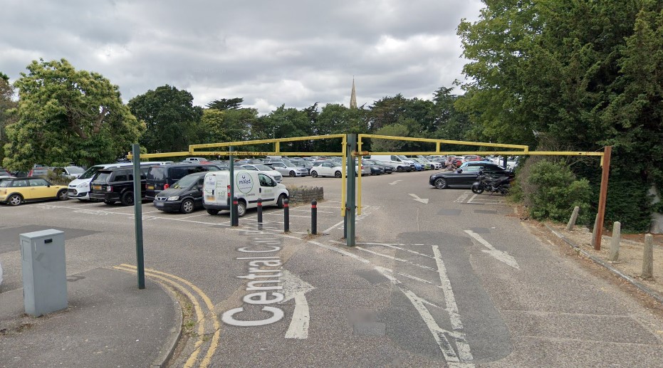 Two arrests made after fight involving knife in Bournemouth