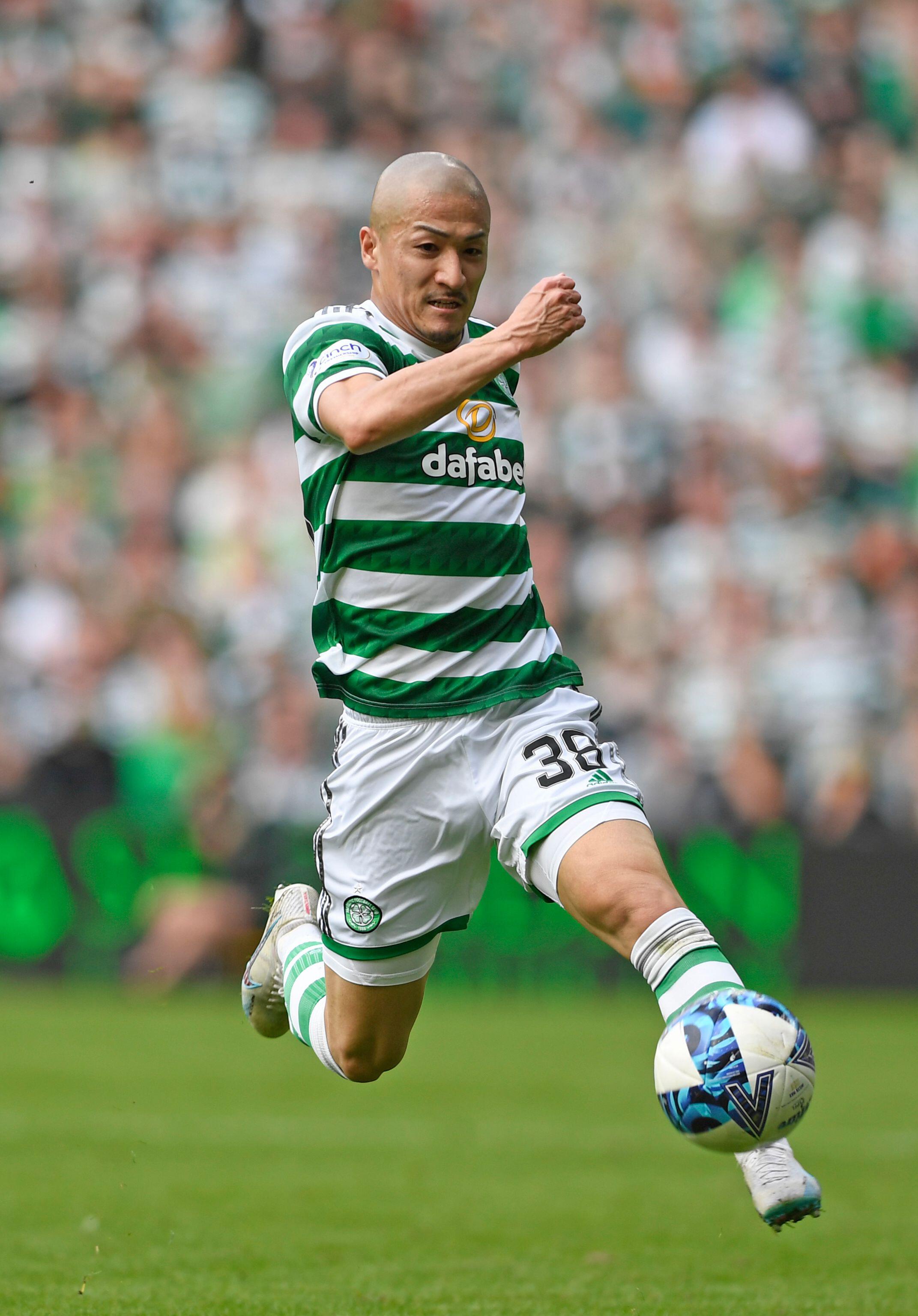 Daizen Maeda signs new Celtic contract until 2027