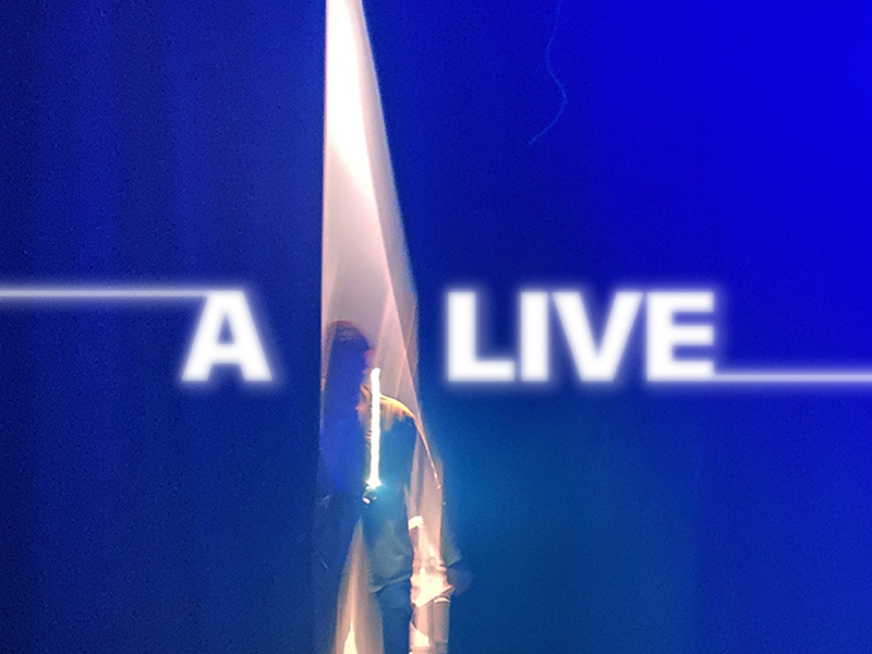 800x600_Alive.png?quality=80&format=jpg&crop=87,0,537,800&resize=crop