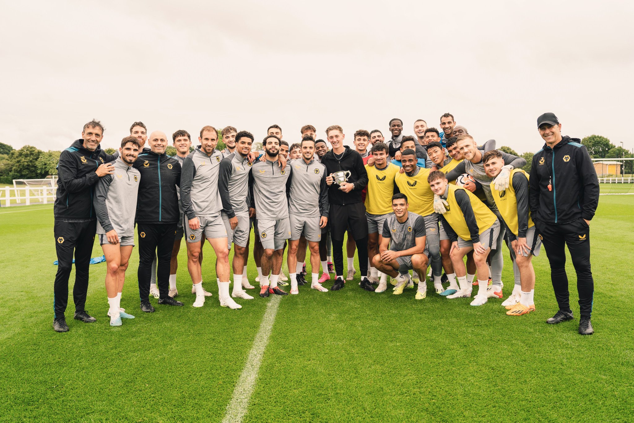 Wolves team welcome Wimbledon champion Henry Searle | News - undefined