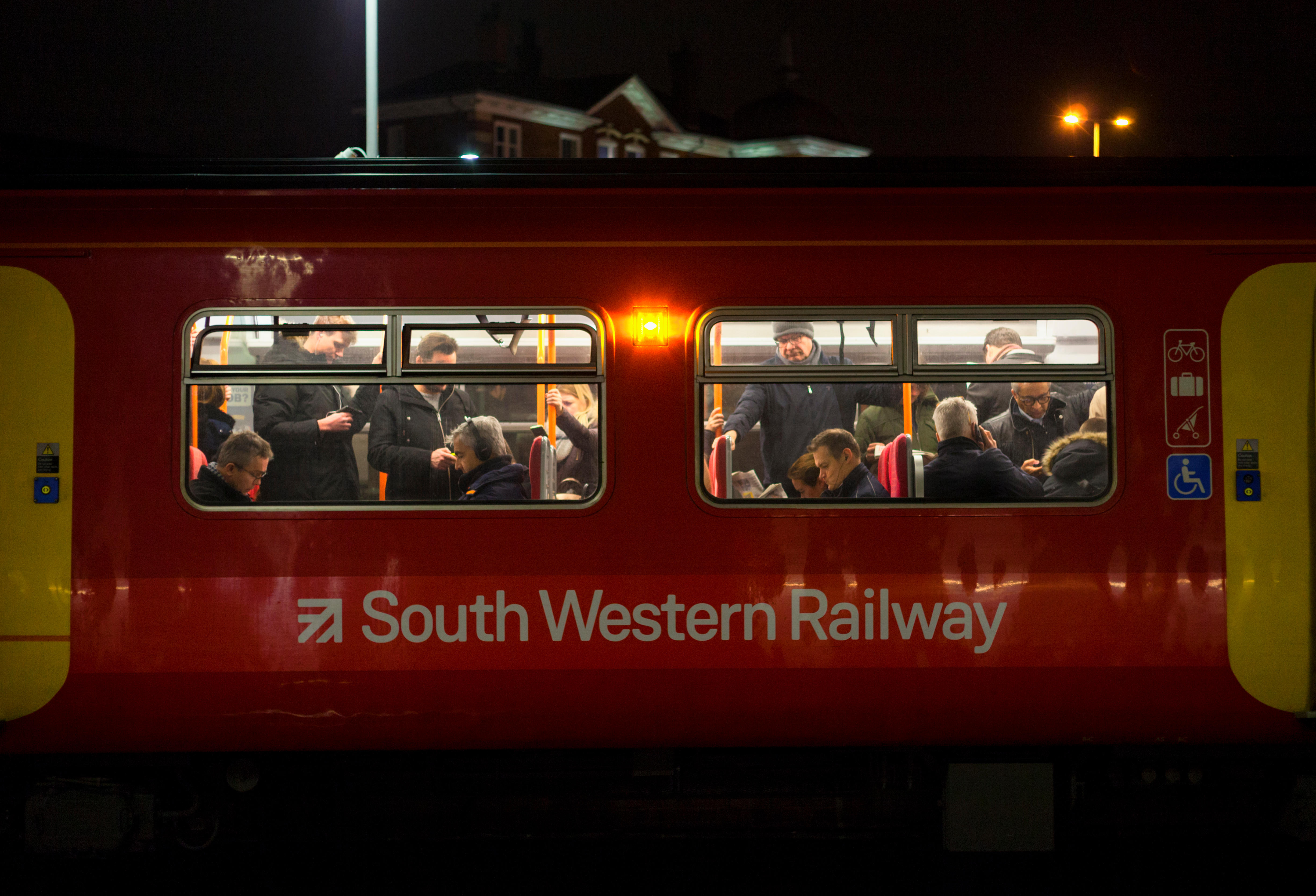 Trains from London stations among worst for overcrowding figures show ...