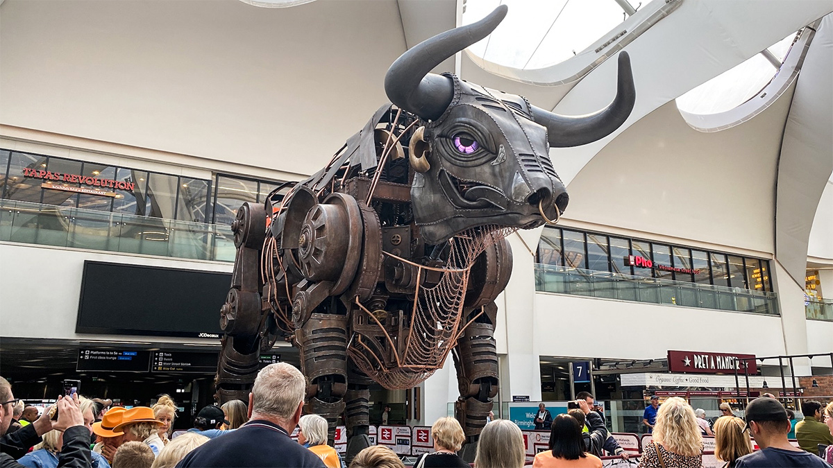 Watch Ozzy the mechanical bull get unveiled at Birmingham New Street