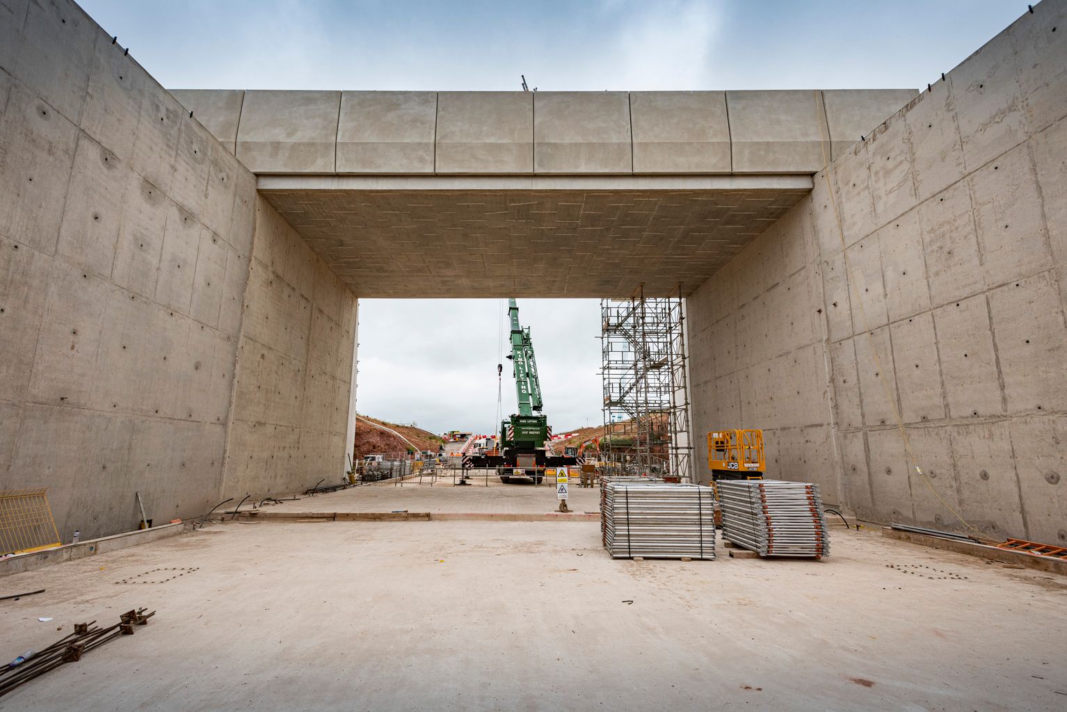 Coventry-Leamington railway line to temporarily close for HS2 bridge ...