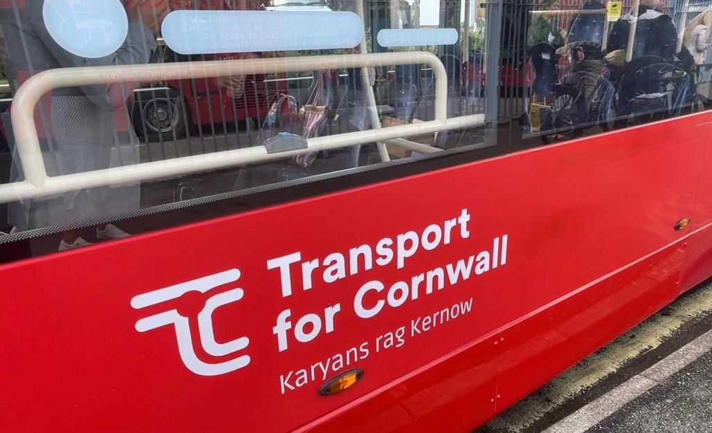 Roads Minister promotes extension to bus scheme to ease congestion on ...