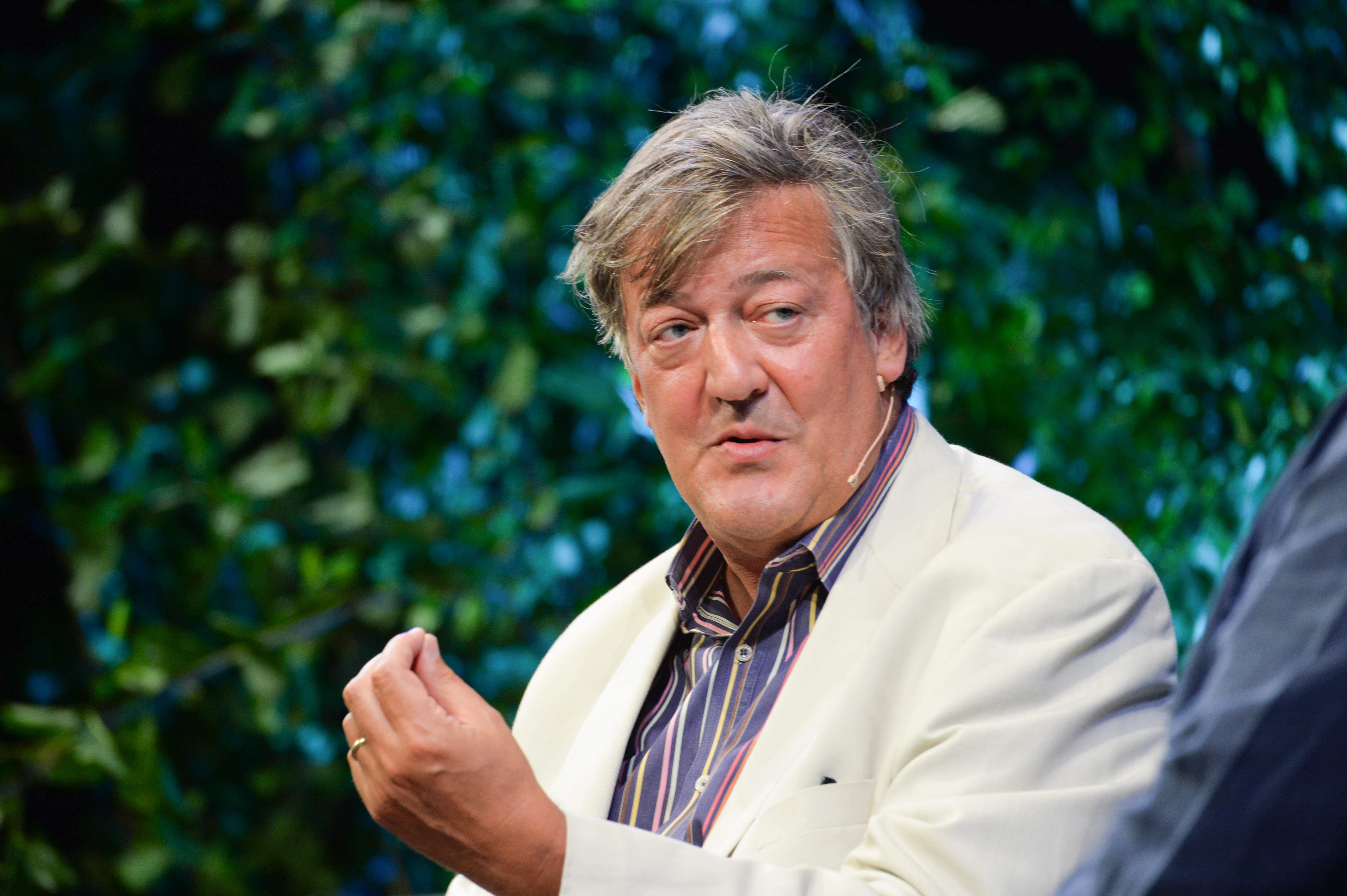 Stephen Fry voices Norfolk mindfulness walk for charity helping ...
