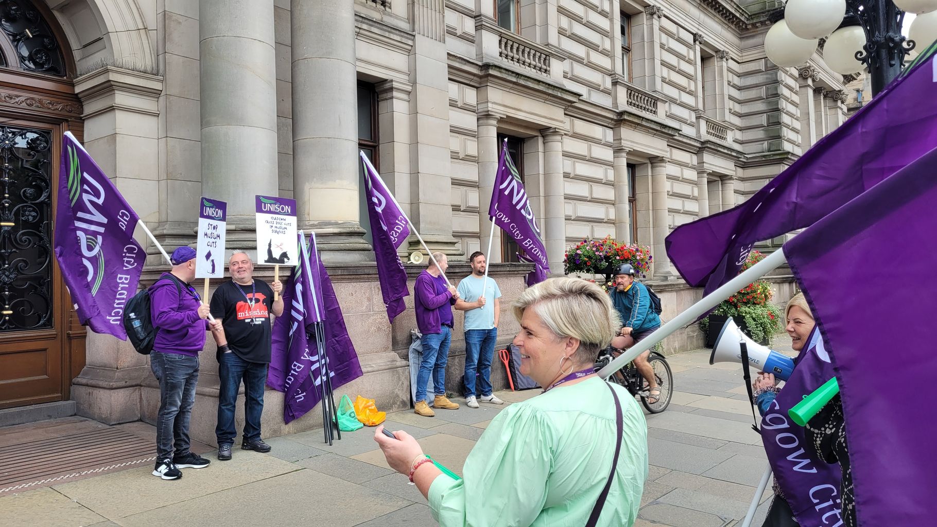 Union warning over industrial action as museum protests continue