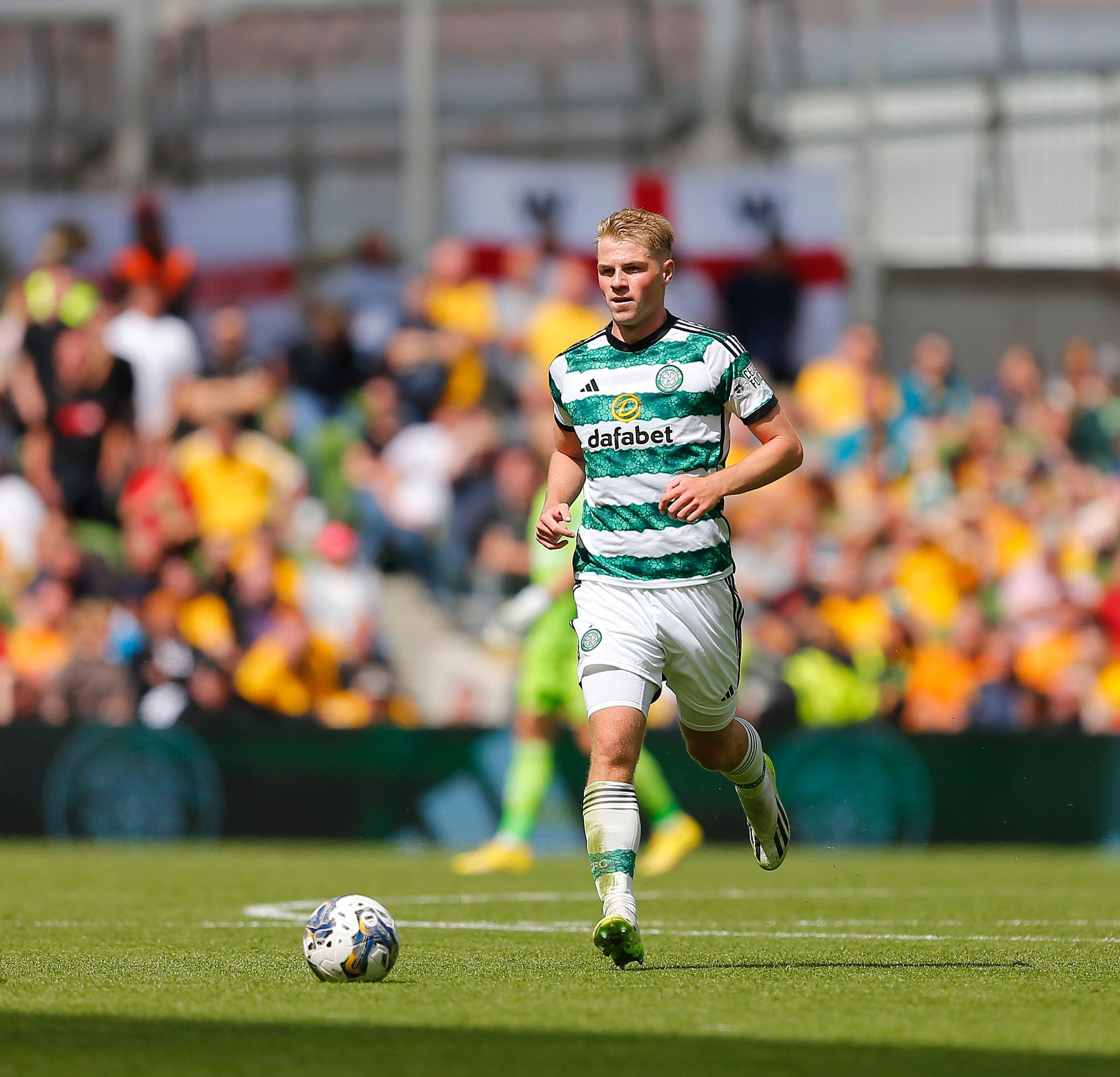 Stephen Welsh signs new four-year Celtic deal.