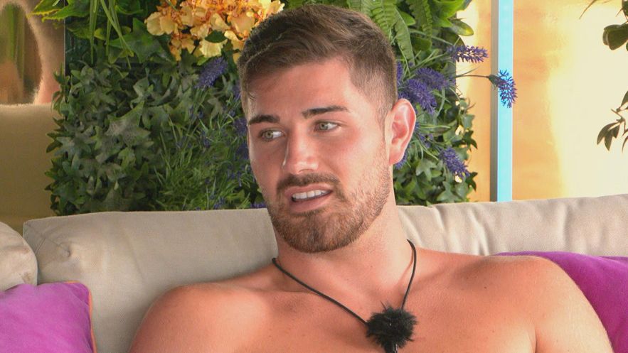 Love Island s Scott Van der Sluis Joins US Version Of The Show love-island-s-scott-van-der-sluis-joins-us-version-of-the-show