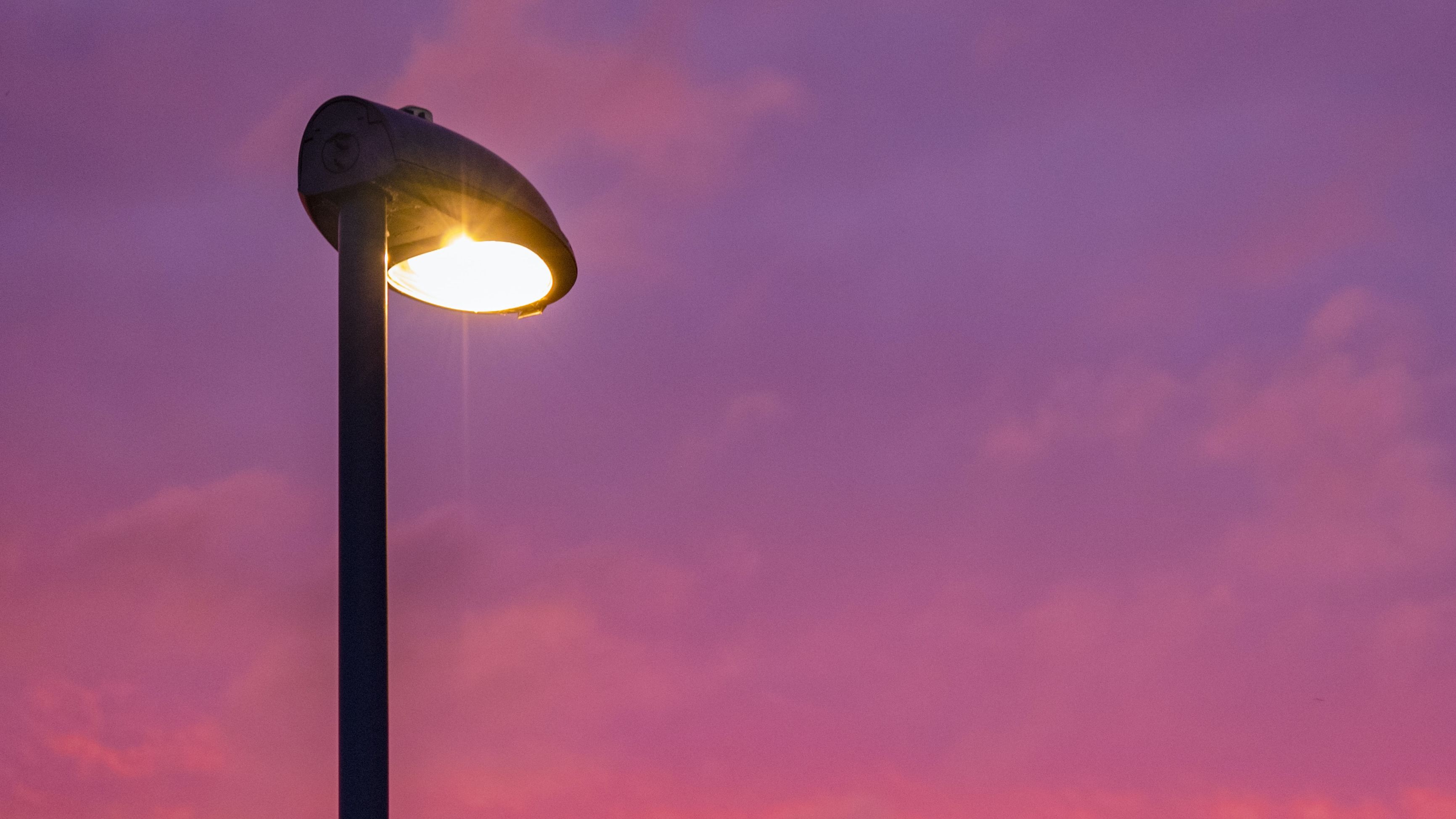 Final set of streetlights in Norfolk set to be upgraded to LEDs | News ...