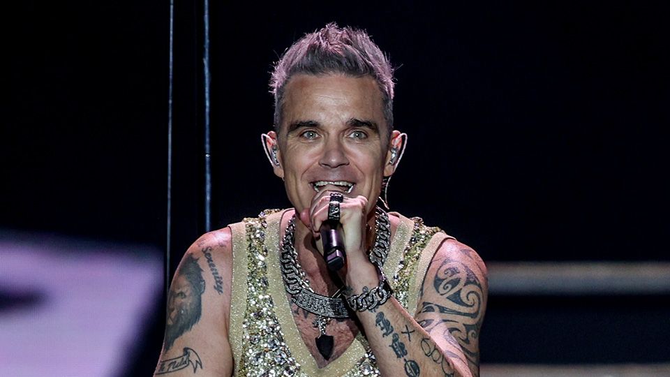 Robbie Williams Five Years Ago