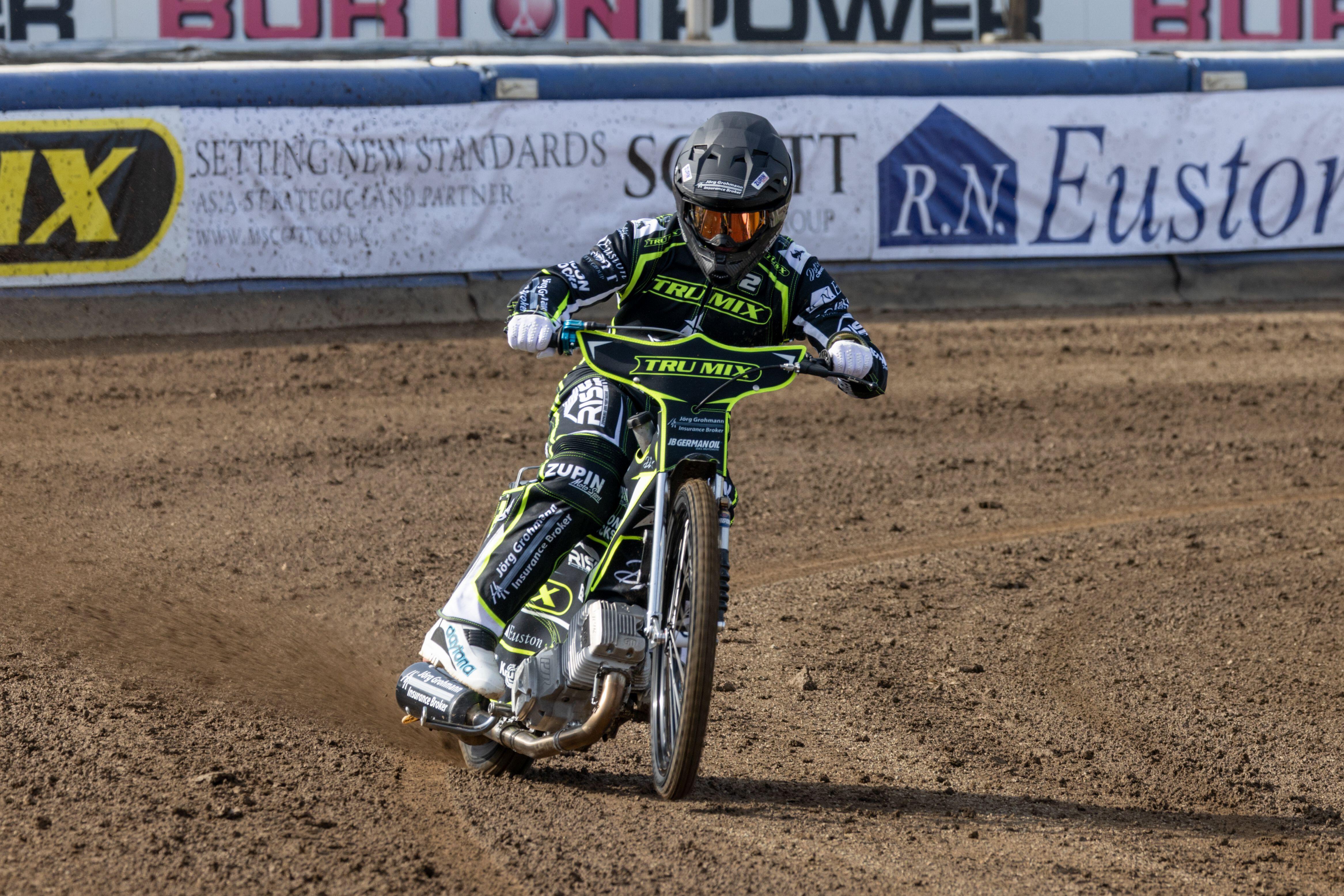 Speedway: Ipswich crowned Knockout Cup champions | News - Greatest Hits ...