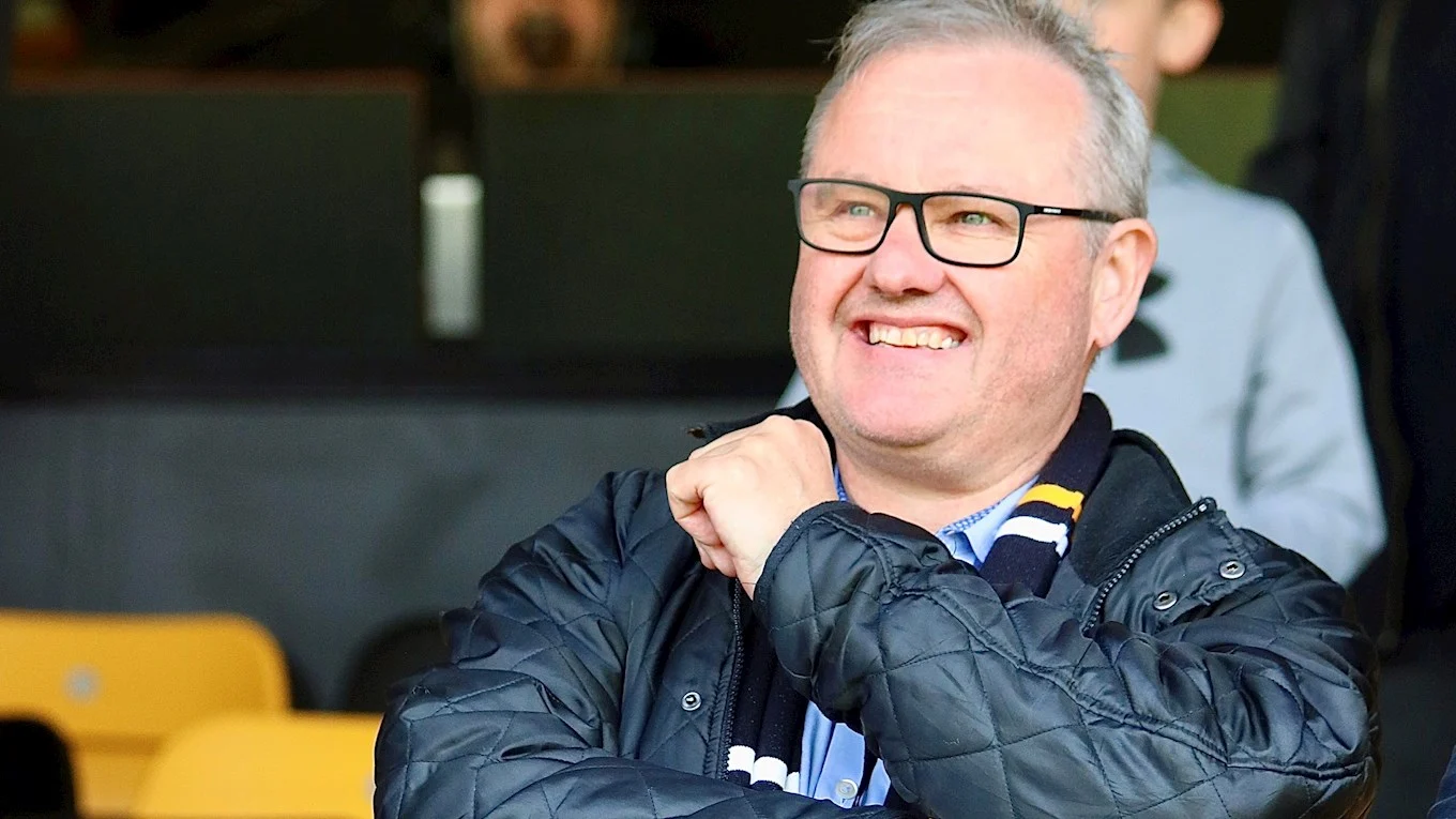 Cambridge United unveil proposed new club crest