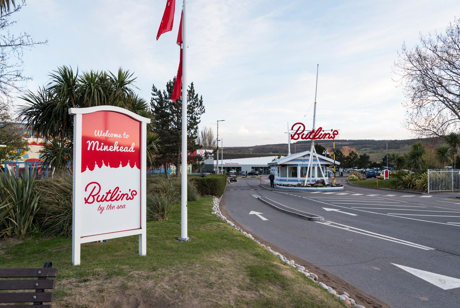 Minehead's Butlins closed because of flooding