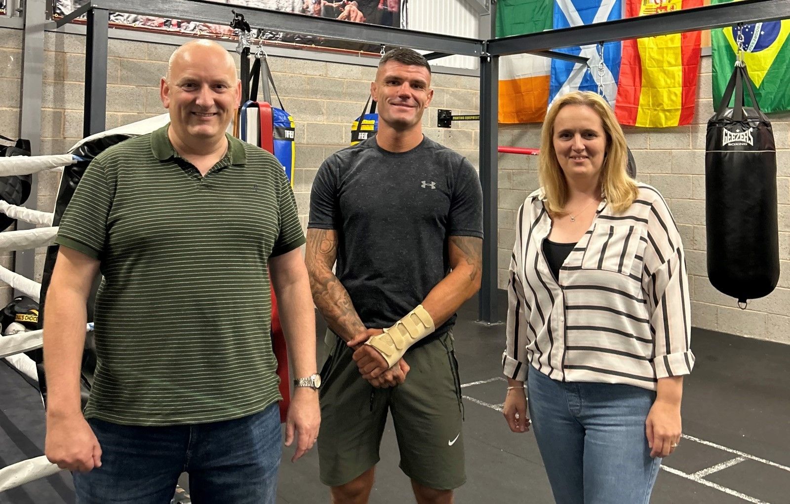 A Lincolnshire trio are raising money for lifesaving defibs in their ...