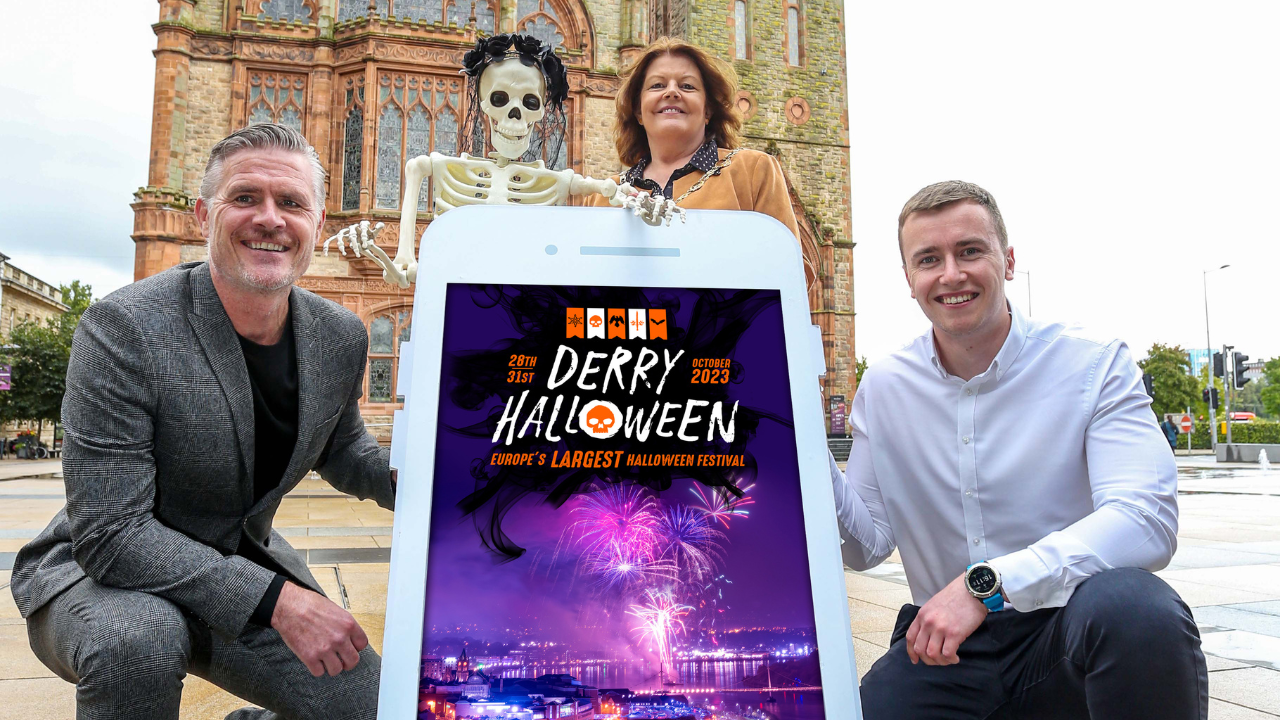 Derry Halloween: Zombies, dinosaurs and drones take over the City of Bones!