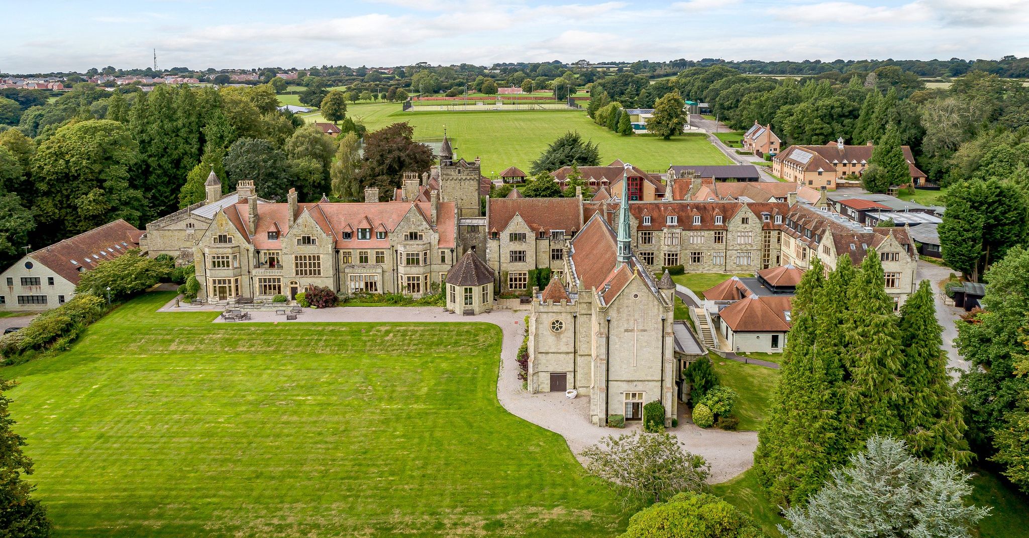 Coombe House School in Dorset requires improvement despite making good ...