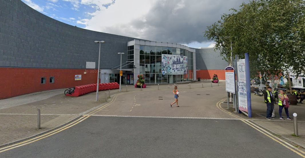 GL1 Leisure Centre in Gloucester 'may reopen within weeks' | News ...