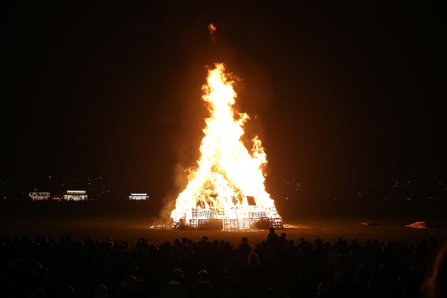 Nottingham's Bonfire Night celebration cancelled as Council battles ...