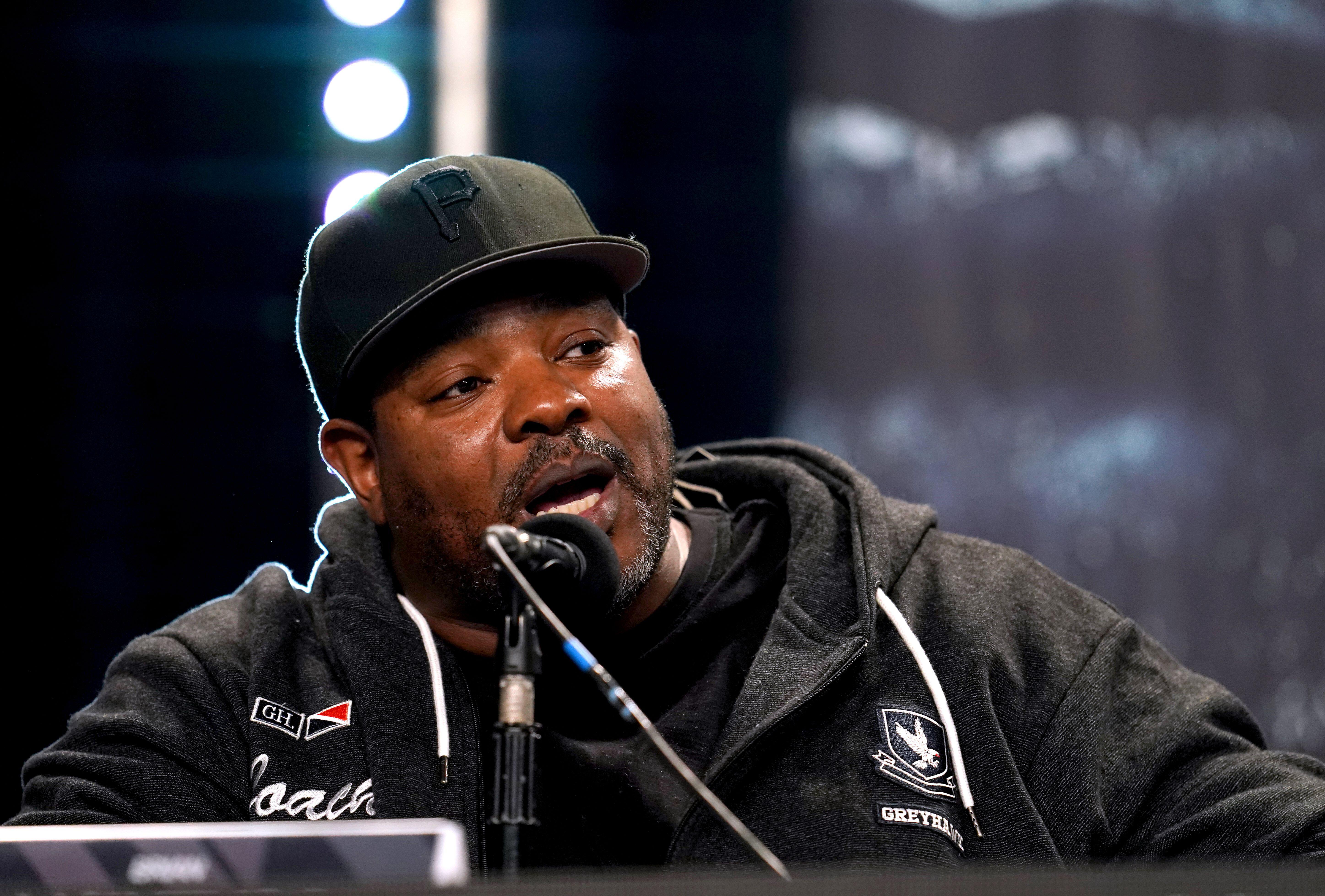 American boxing trainer spared jail after gun found in luggage at ...