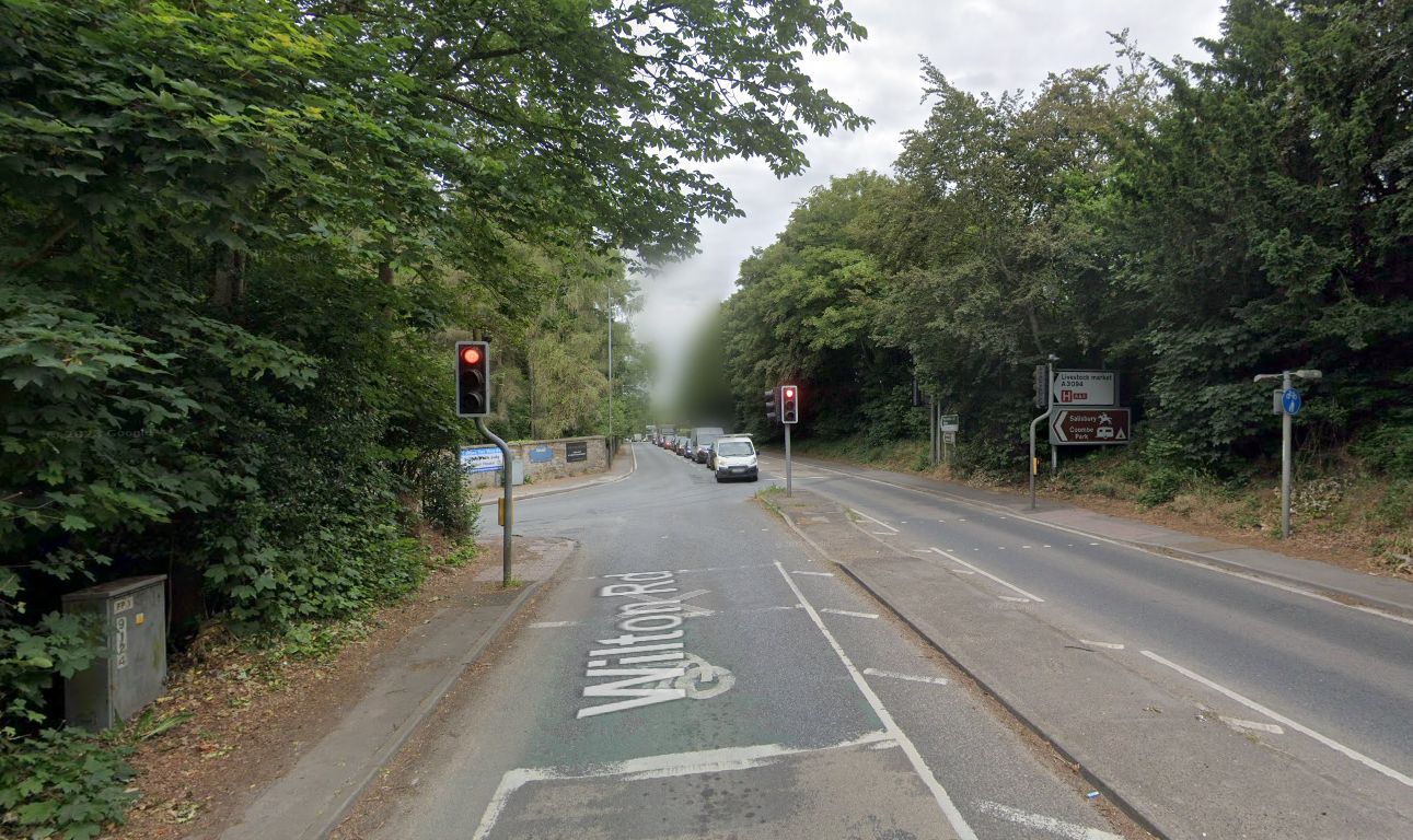 A36 junction traffic lights knocked down