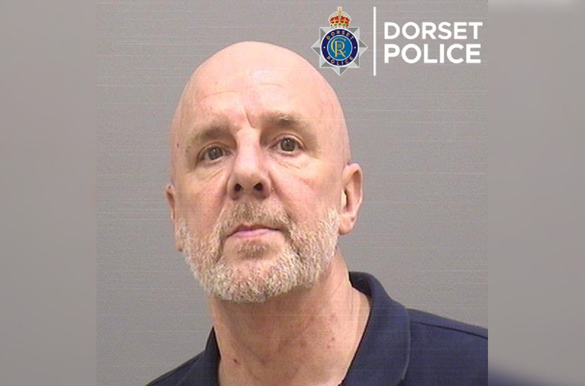 Bournemouth burglar for stealing cash from Wimborne house