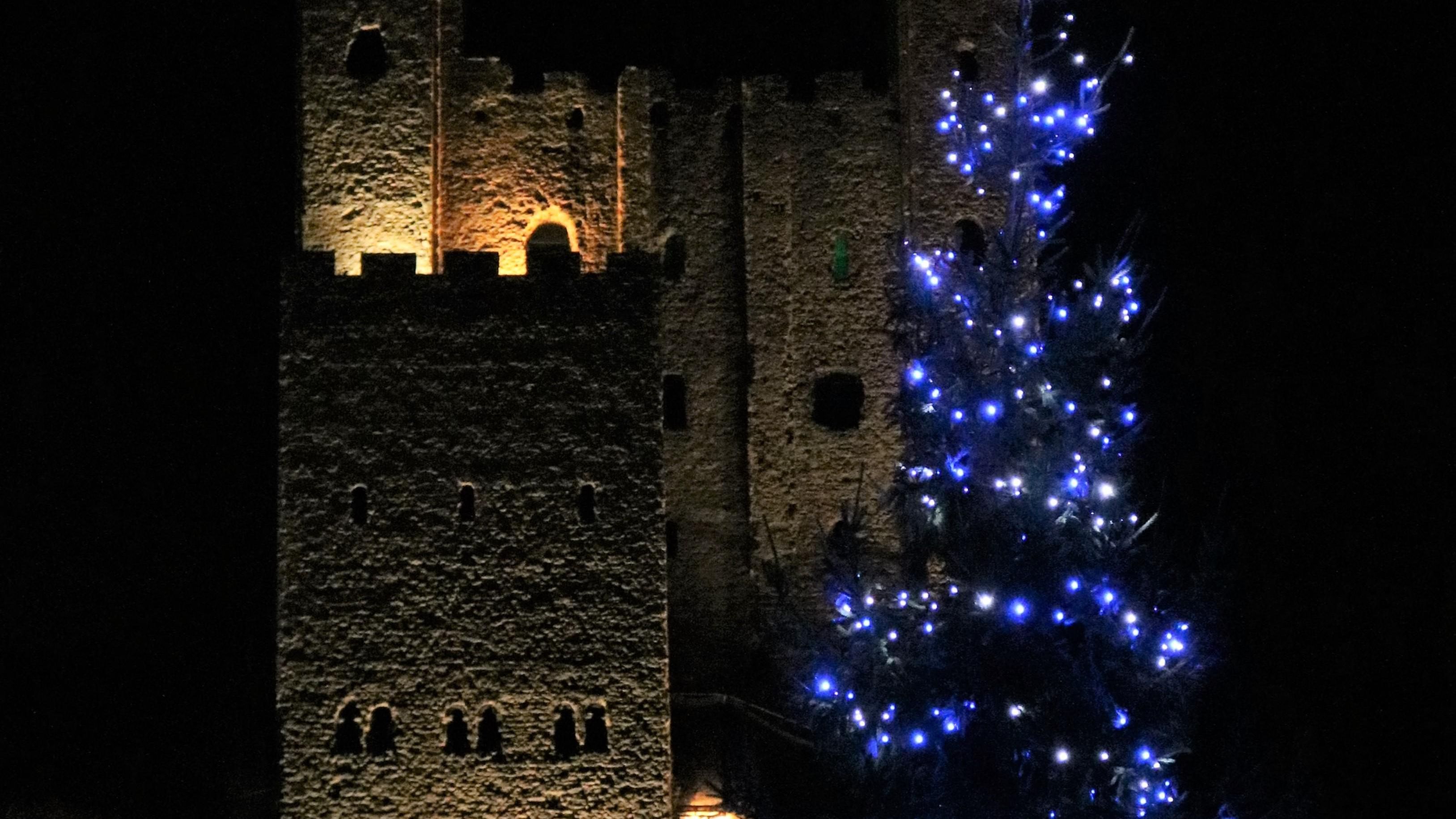 Medway Towns To Get Christmas Lights After All News Greatest Hits medway-towns-to-get-christmas-lights-after-all-news-greatest-hits