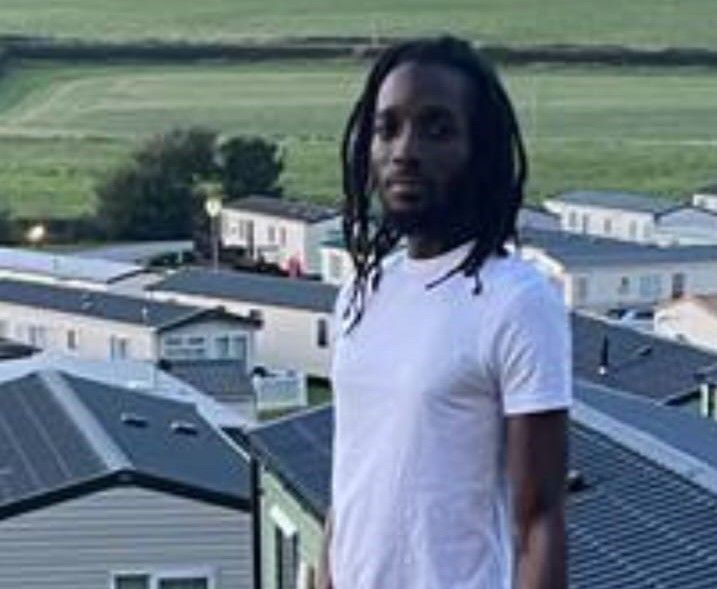 Murder investigation launched after man dies on busy footbridge