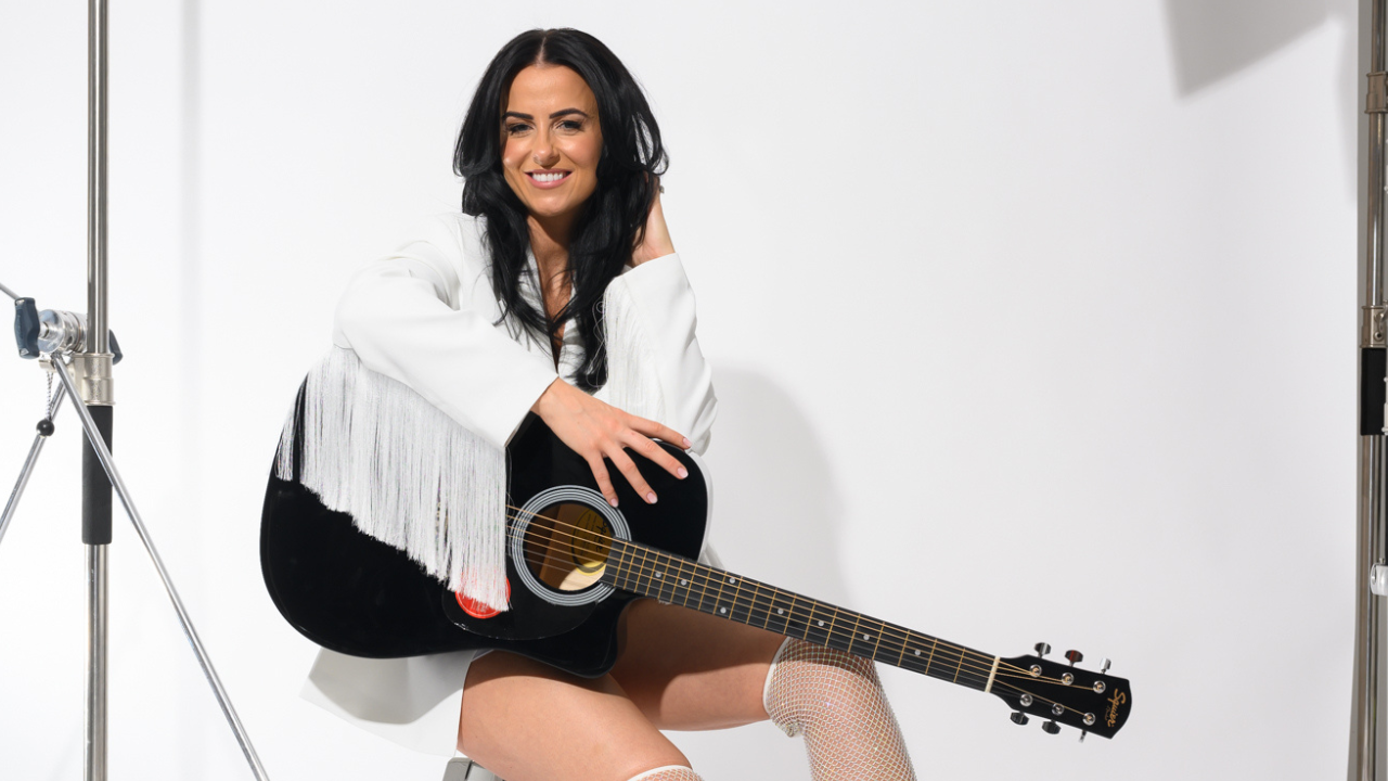 Lisa McHugh tells all about her latest album Watch Me | Music ...