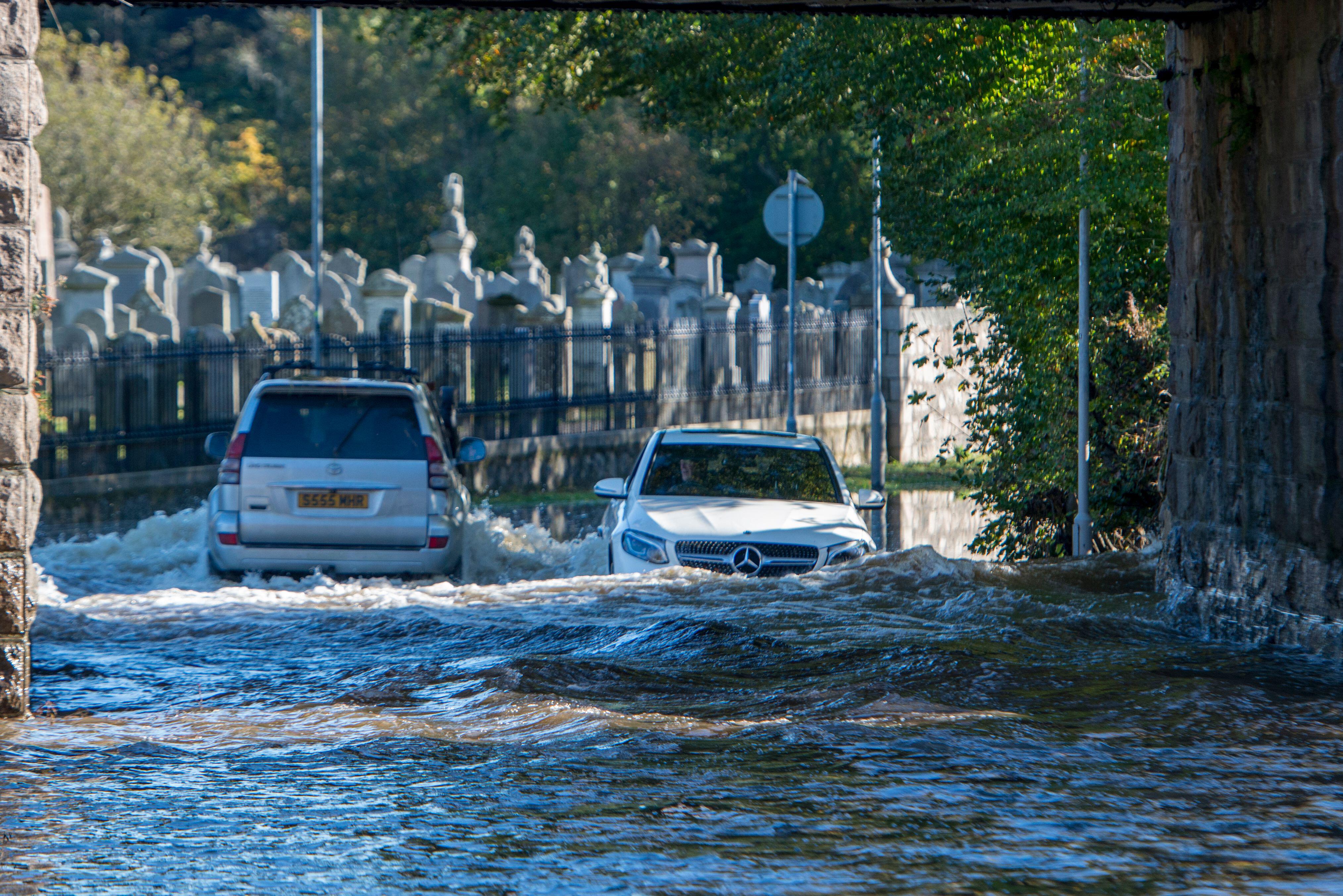 Fresh rain and flood warning for parts of the North East | News - Tay FM