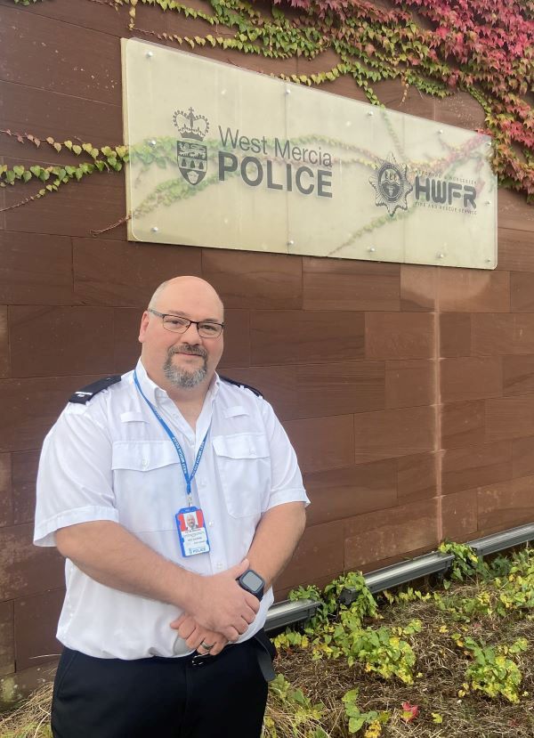 West Mercia Police call handler praised for helping to save a life ...
