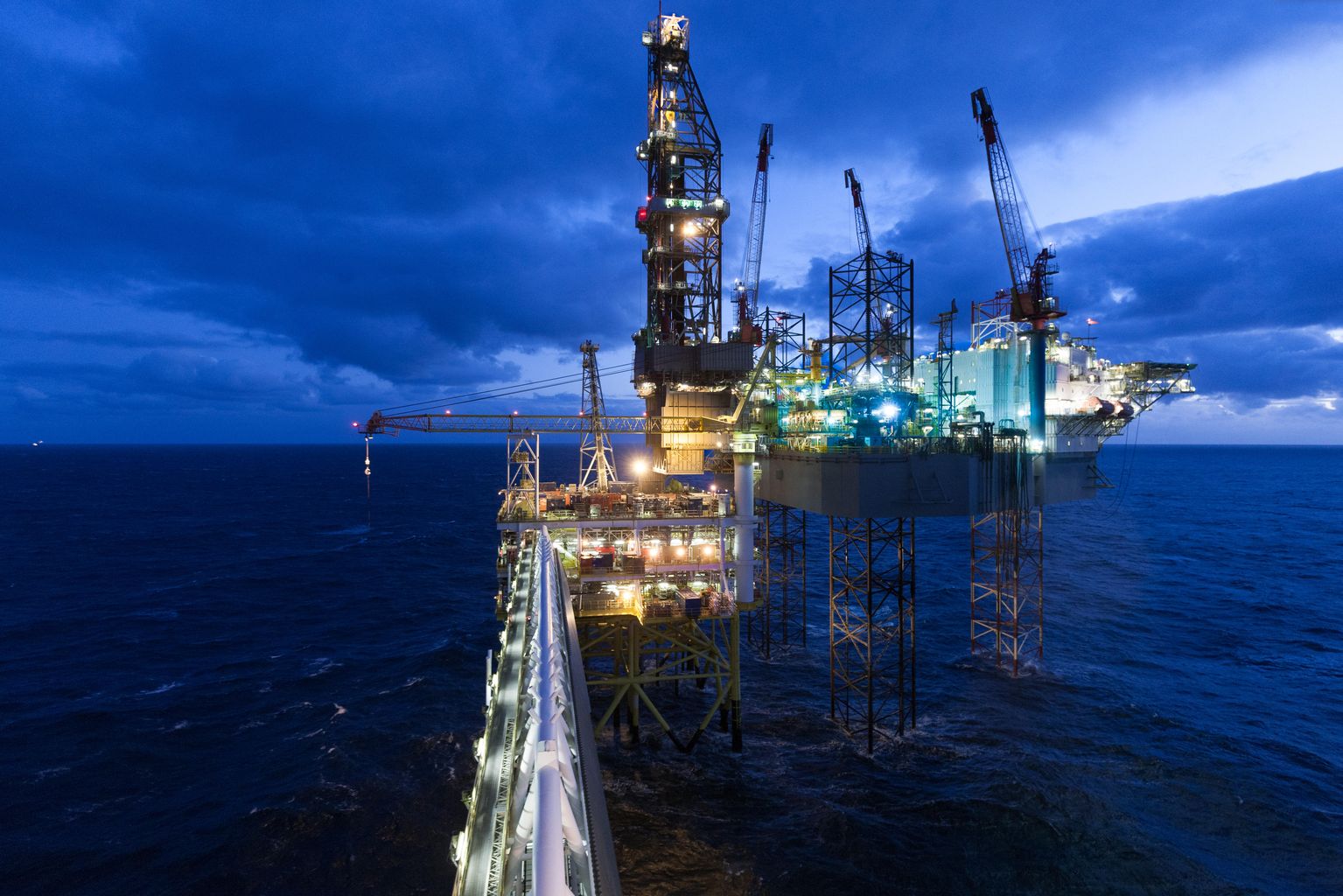 Hundreds of North Sea workers to be balloted on strike action