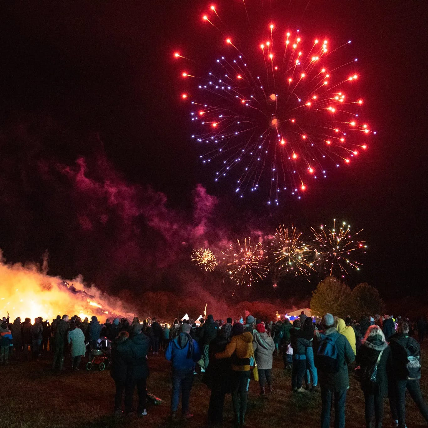Heveningham Hall fireworks cancelled after being hit by Storm Babet ...