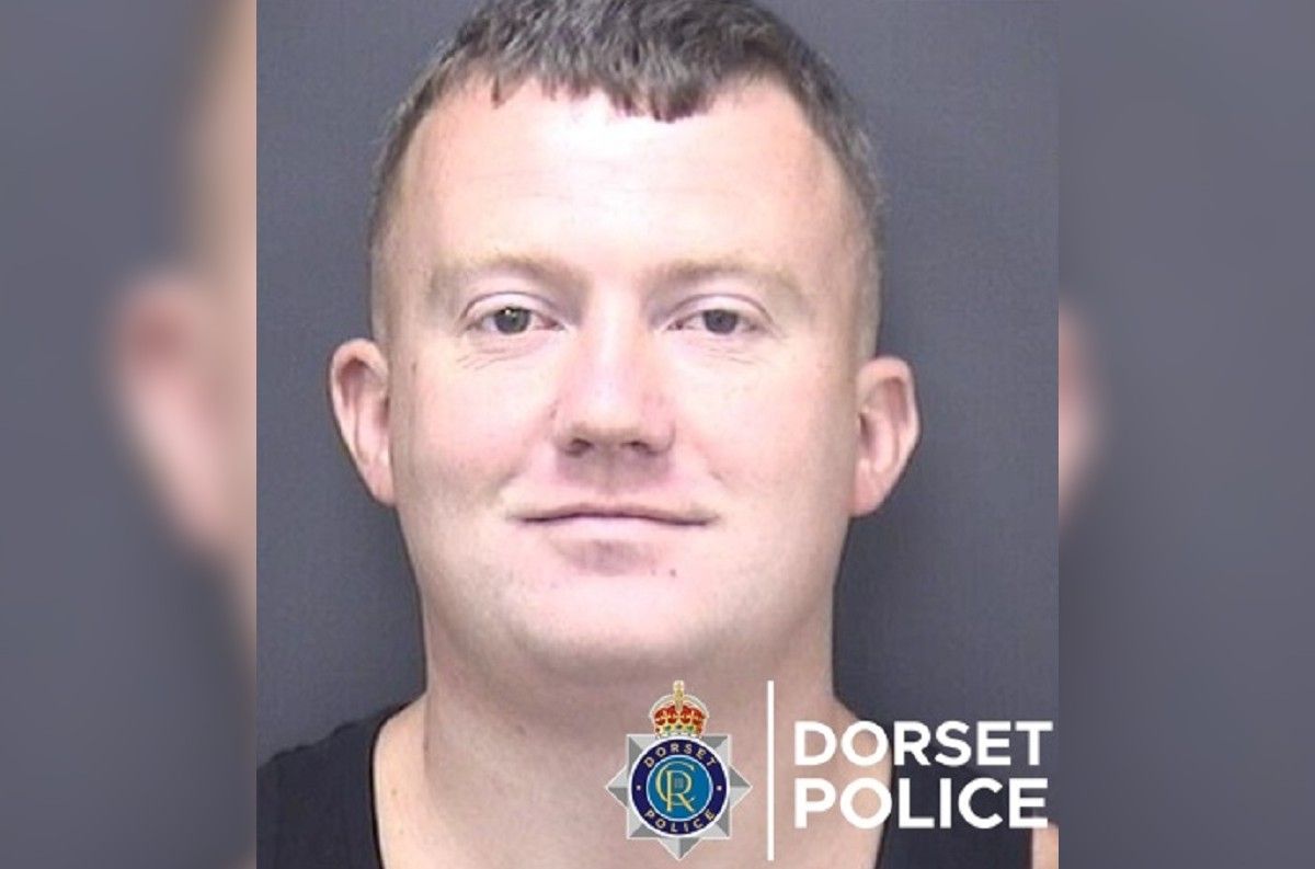 Two men sentenced for stealing wood from Wimborne store