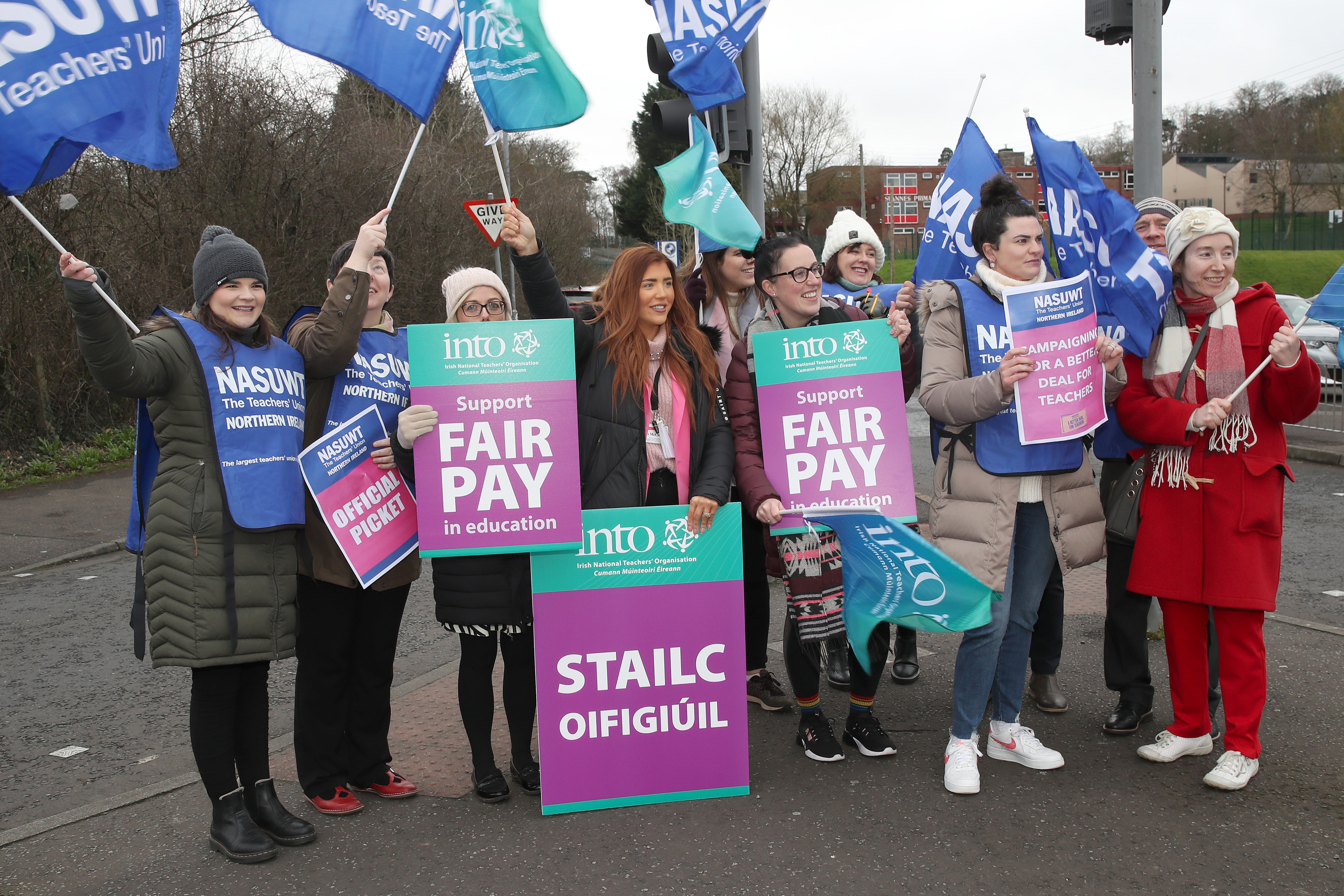 NI teachers to stage five days of strike action