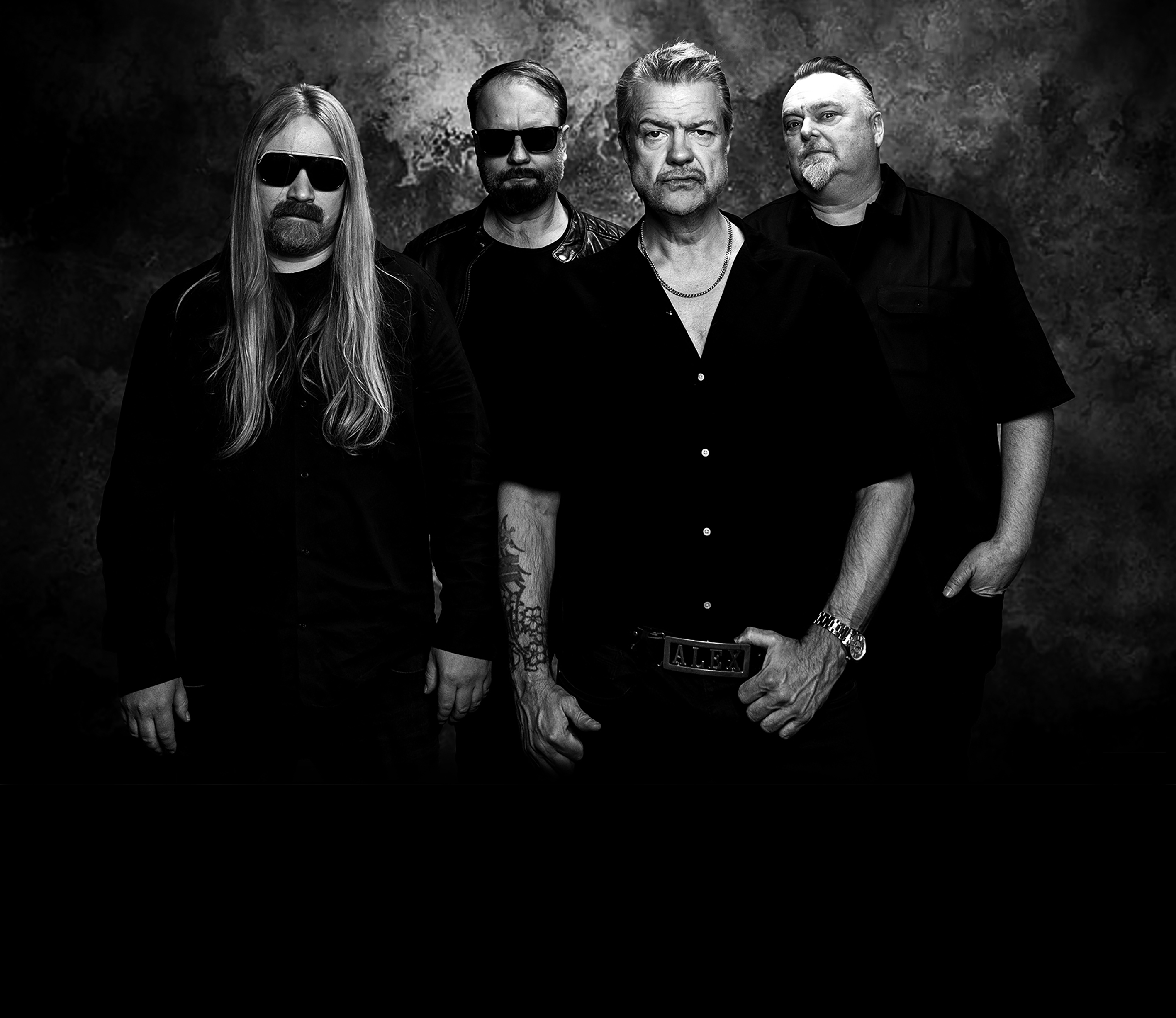 GOGO_GRSC.jpg?quality=80&format=jpg&crop=0,0,1594,2835&resize=crop