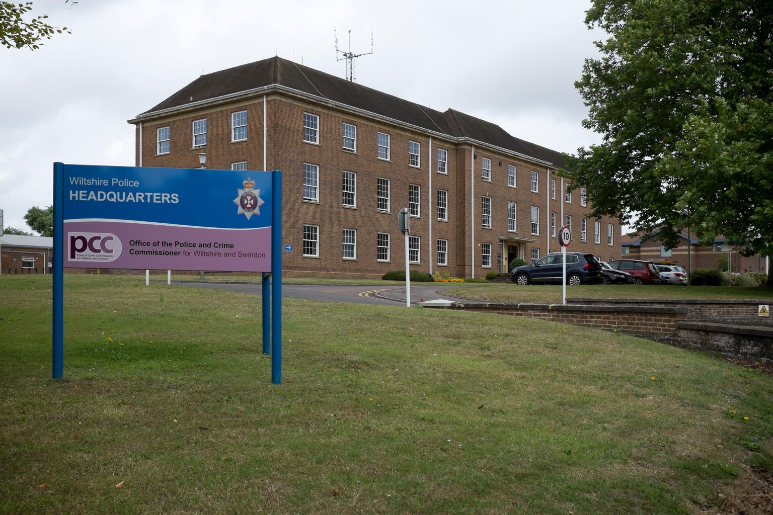Man charged with stalking an MP | News - Greatest Hits Radio (Salisbury)