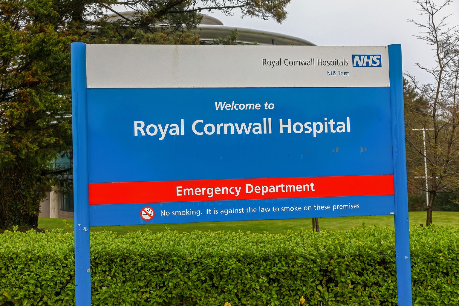 'Innovative' trans-nasal endoscopy van launches in Cornwall