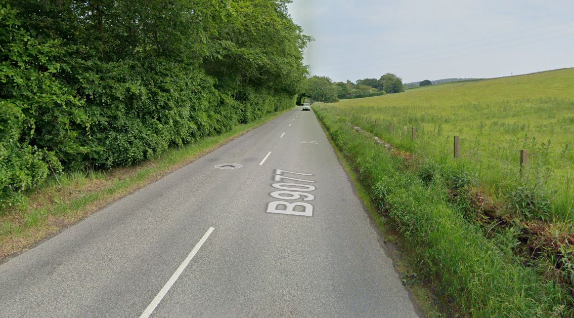Aberdeenshire road closed after two car crash