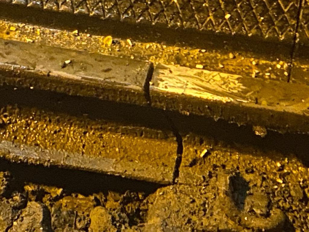 Cracked track causes disruption for rail passengers | News - Greatest ...