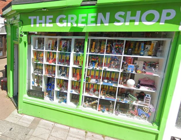 Dereham shop selling illegal vapes ordered to close | News - Greatest ...