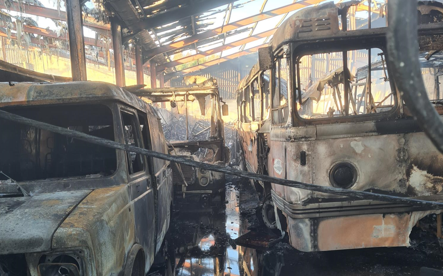 Heritage buses destroyed in "appalling" fire | News - Greatest Hits ...