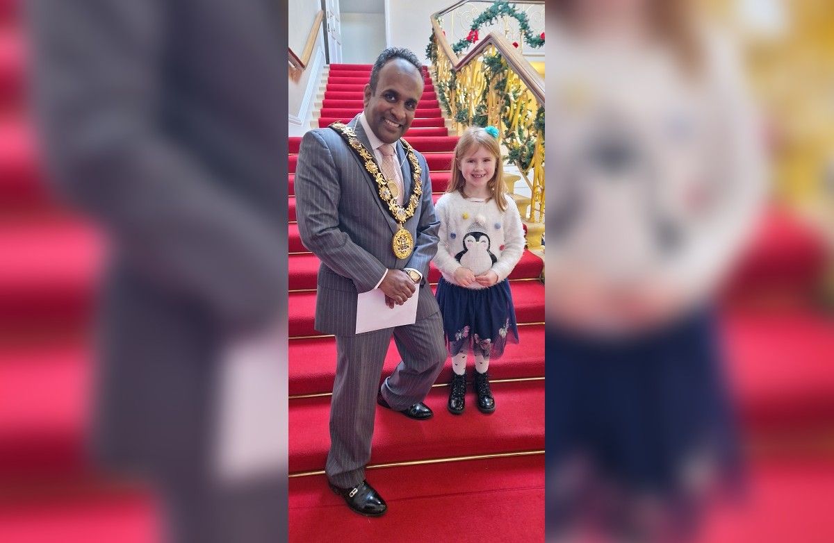 Salisbury Mayor's chooses Christmas card following competition