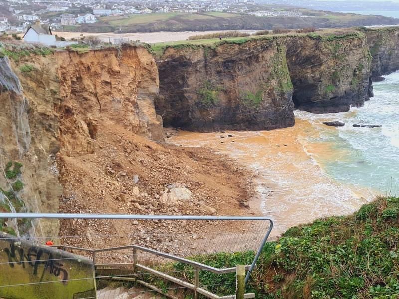 Another substantial cliff fall at beach in Newquay